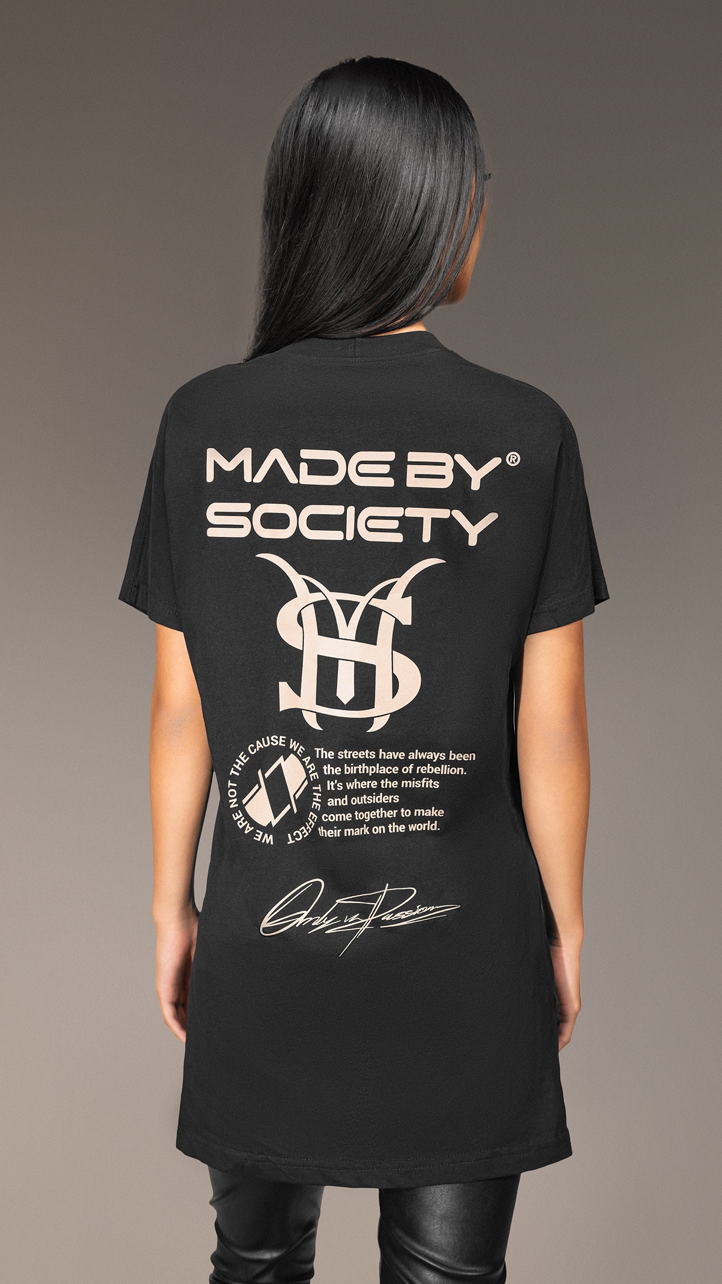 Tricouri femei Tricou Made by society - T25679 - Colectia urbana