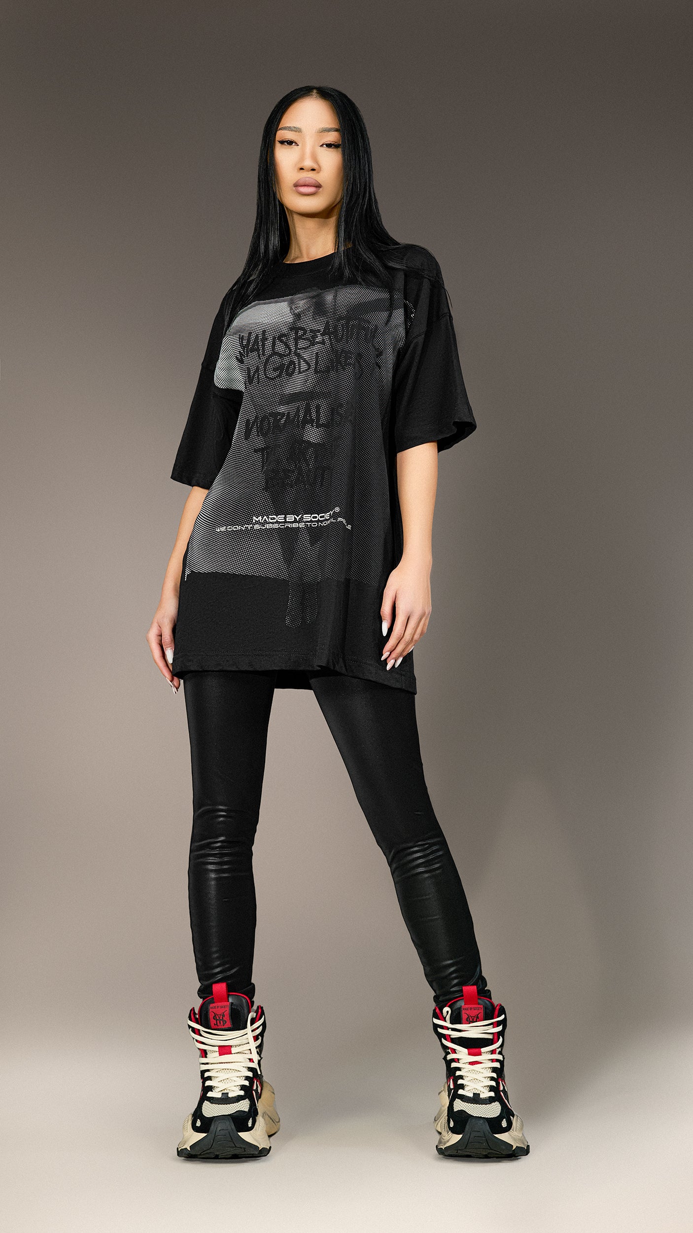Tricouri femei Tricou Oversized "Made By Society" - T25938 - Colectia ...